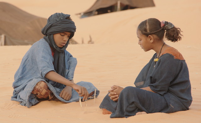 Que sont devenus les réfugiés-acteurs du film Timbuktu ? | Black ...
