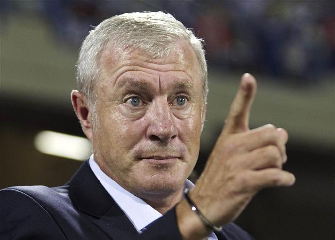 Football: Luis Fernandez désigné pour diriger l'équipe nationale de ...