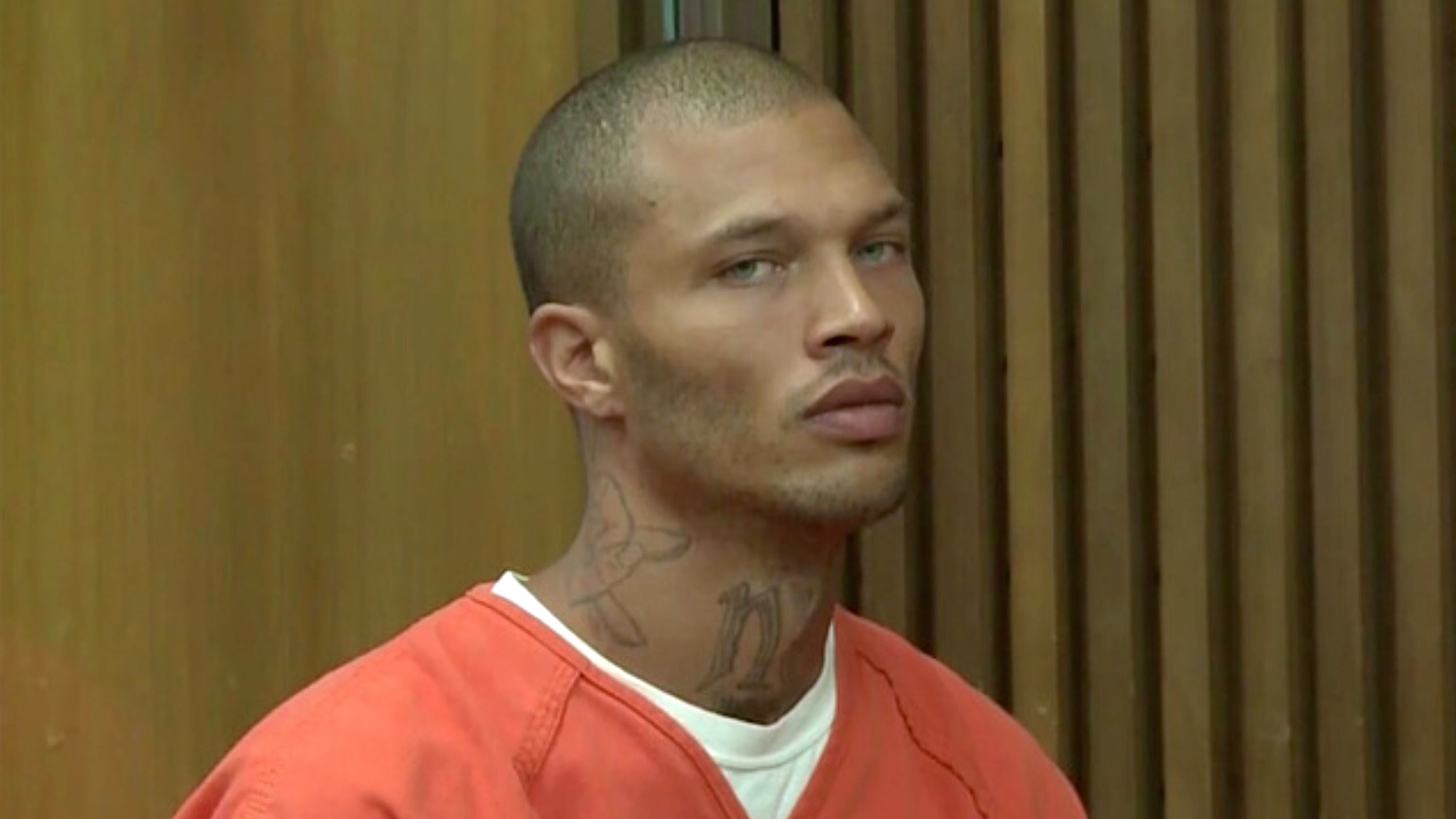 Jeremy Meeks : le prisonnier beau gosse sort sa première photo de ...