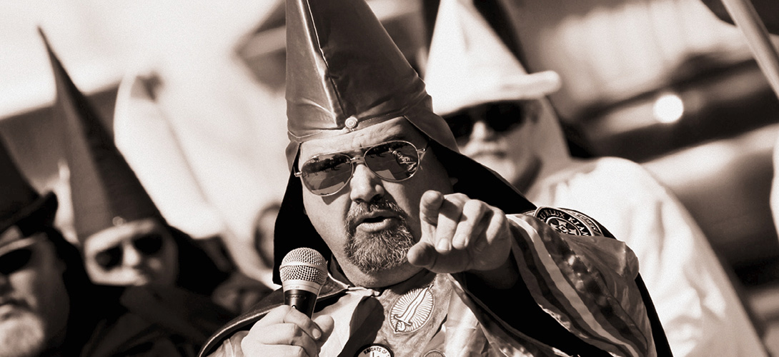 Le Ku Klux Klan tente de recruter des noirs .... | Black-Feelings.com