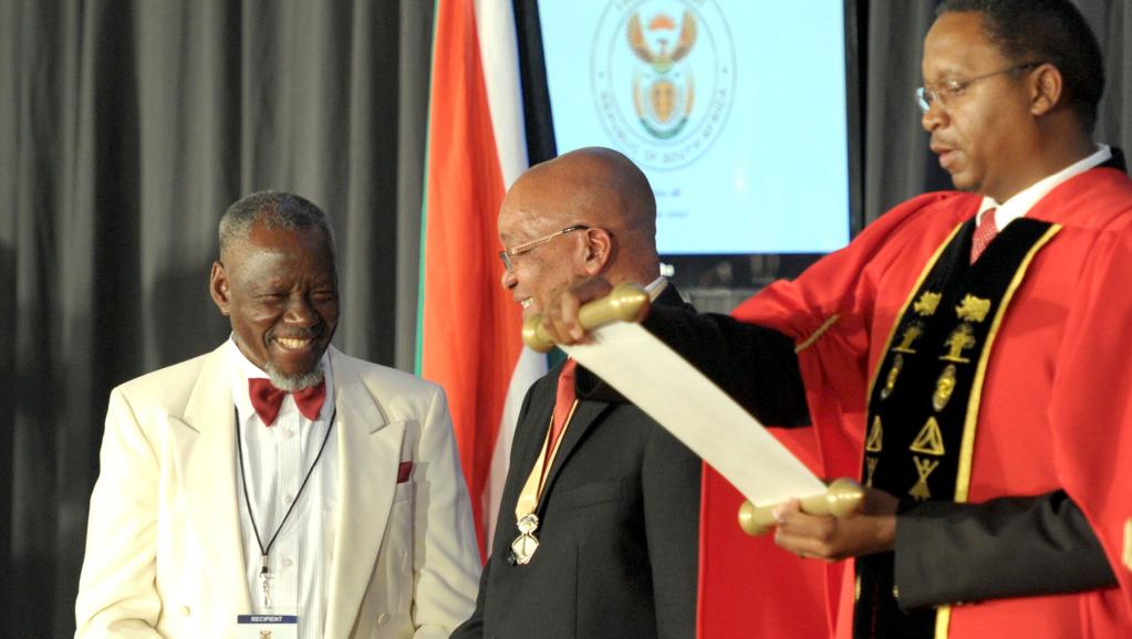 Sam Nzima, le photographe oublié du soulèvement de Soweto | Black ...